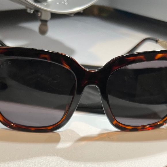Saint Owen | Accessories | Saint Owen X Curateur Wylde Tortoise Shell ...